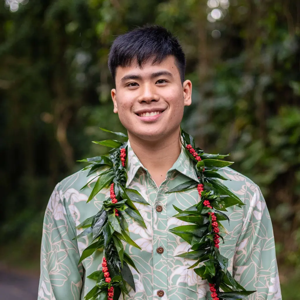 Ti Leaf Maile Style Lei & He’e Twist - Symbolic Charm