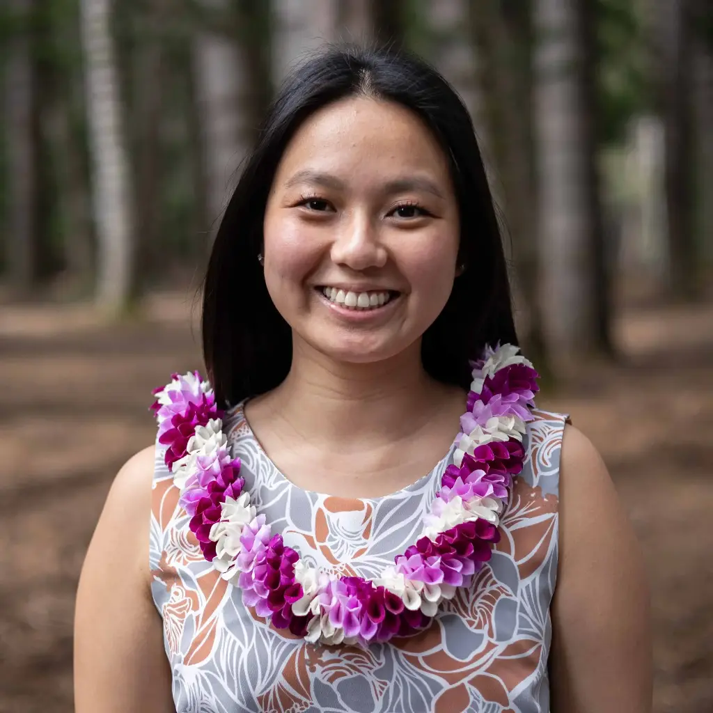 Fancy Robin Lei - Lavender Purple White Orchid Lei